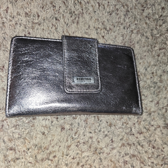 Kenneth Cole | Bags | Kenneth Cole Metallic Black Phone Wallet Case ...